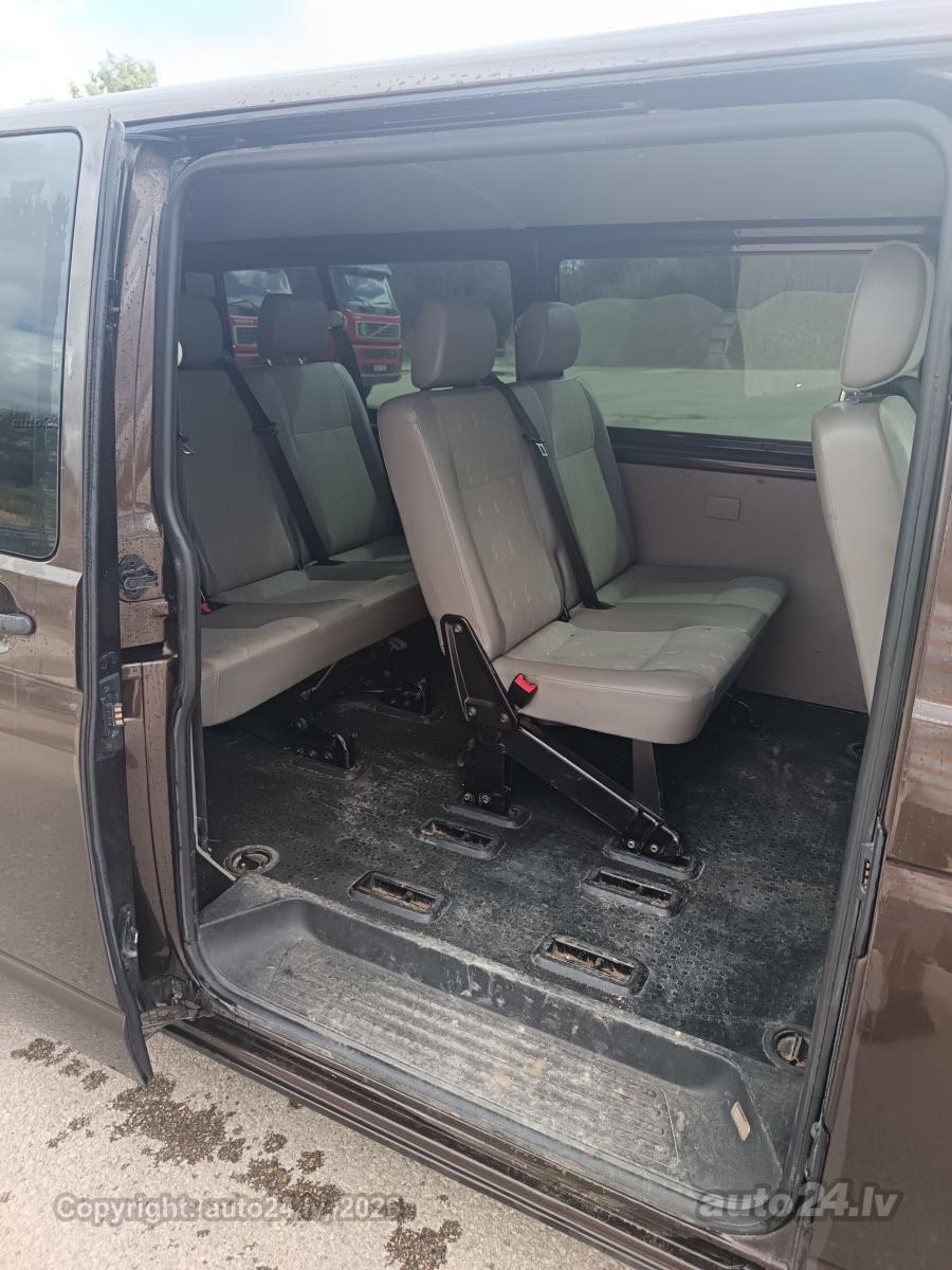 Brūns Volkswagen Transporter 2015 Tartu, ar dzinēja tilpumu 2.00 L un nobraukumu 455 tūkst. km par 13500 €, foto 10 vietnē AUTOMOTO.COM.LV