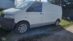 Volkswagen Transporter 2005 Kaišiadorys, ar dzinēja tilpumu 2.50 L un nobraukumu 300 tūkst. km par 4500 €, foto  vietnē AUTOMOTO.COM.LV