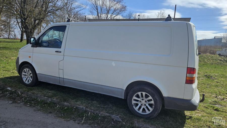 Volkswagen Transporter 2005 Kaišiadorys, ar dzinēja tilpumu 2.50 L un nobraukumu 300 tūkst. km par 4500 €, foto 6 vietnē AUTOMOTO.COM.LV