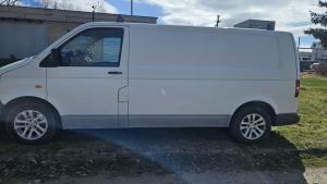 Volkswagen Transporter 2005 Kaišiadorys, ar dzinēja tilpumu 2.50 L un nobraukumu 300 tūkst. km par 4500 €, foto 8 vietnē AUTOMOTO.COM.LV