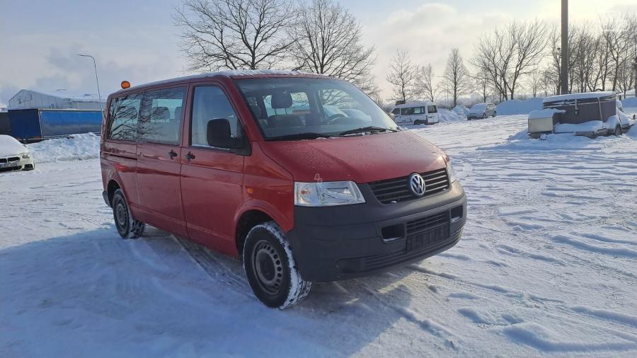 Volkswagen Transporter 2008 Viļņa, ar dzinēja tilpumu 2.50 L un nobraukumu 279 tūkst. km par 8200 €, foto 2 vietnē AUTOMOTO.COM.LV