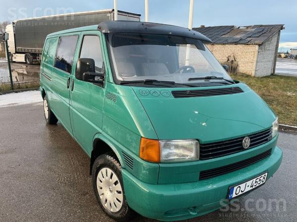 Zaļš Volkswagen Transporter 1998 Bauska, ar dzinēja tilpumu 2.50 L un nobraukumu 0 tūkst. km par 7400 €, foto 1 vietnē AUTOMOTO.COM.LV