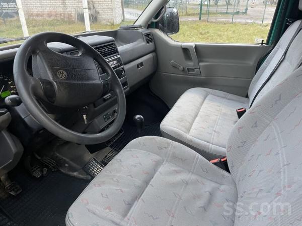 Zaļš Volkswagen Transporter 1998 Bauska, ar dzinēja tilpumu 2.50 L un nobraukumu 0 tūkst. km par 7400 €, foto 8 vietnē AUTOMOTO.COM.LV