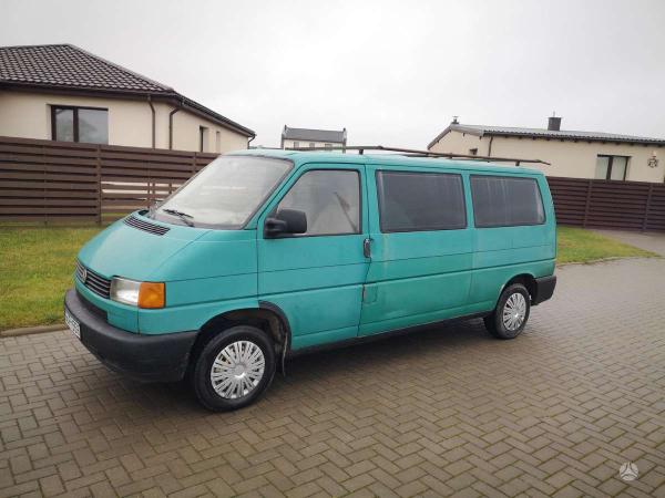 Zaļš Volkswagen Transporter 2000 Klaipėda, ar dzinēja tilpumu 2.50 L un nobraukumu 300 tūkst. km par 2950 €, foto 11 vietnē AUTOMOTO.COM.LV