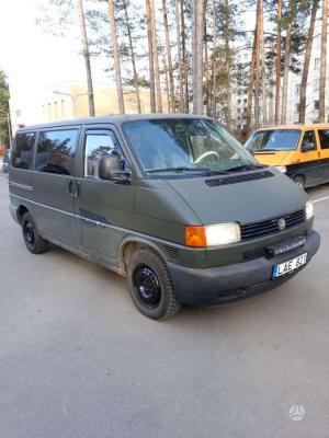 Green Volkswagen Transporter 2000 in Visaginas, with an engine capacity of 2.46 L and mileage of 290 thousand km for 2500 €, photo 3 on AUTOMOTO.COM.LV