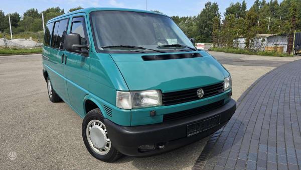 Green Volkswagen Transporter 2002 in Siauliai, with an engine capacity of 2.46 L and mileage of 235 thousand km for 5350 €, photo 1 on AUTOMOTO.COM.LV