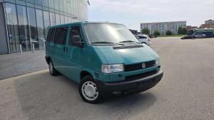 Zaļš Volkswagen Transporter 2002 Šauļi, ar dzinēja tilpumu 2.46 L un nobraukumu 235 tūkst. km par 5350 €, foto 4 vietnē AUTOMOTO.COM.LV