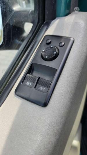 Zaļš Volkswagen Transporter 2002 Šauļi, ar dzinēja tilpumu 2.46 L un nobraukumu 235 tūkst. km par 5350 €, foto 26 vietnē AUTOMOTO.COM.LV