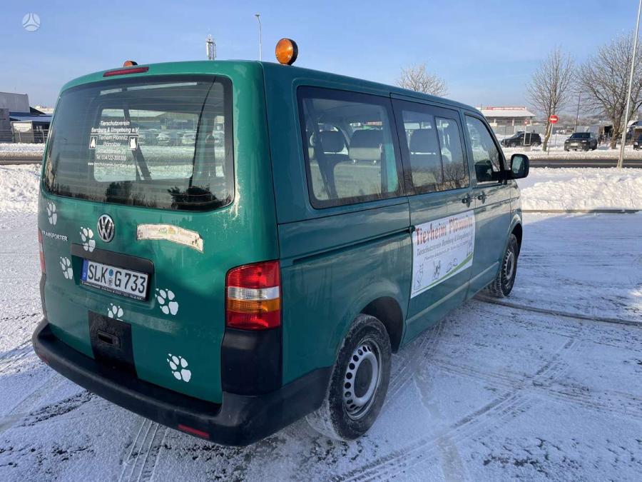Zaļš Volkswagen Transporter 2007 Šauļi, ar dzinēja tilpumu 1.90 L un nobraukumu 317 tūkst. km par 3250 €, foto 5 vietnē AUTOMOTO.COM.LV