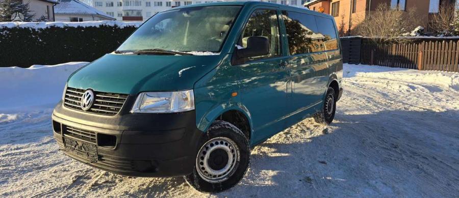 Green Volkswagen Transporter 2008 in Siauliai, with an engine capacity of 1.90 L and mileage of 185 thousand km for 5450 €, photo 13 on AUTOMOTO.COM.LV
