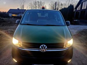 Green Volkswagen Transporter 2020 in Kaisiadorys, with an engine capacity of 2.00 L and mileage of 50 thousand km for 17200 €, photo 5 on AUTOMOTO.COM.LV