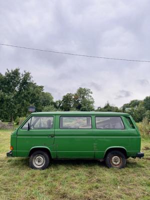 Green Volkswagen Transporter 1982 in Tallinn, with an engine capacity of 2.00 L and mileage of 0 thousand km for 3000 €, photo 7 on AUTOMOTO.COM.LV