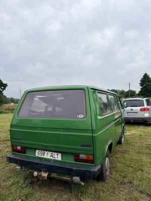 Green Volkswagen Transporter 1982 in Tallinn, with an engine capacity of 2.00 L and mileage of 0 thousand km for 3000 €, photo 19 on AUTOMOTO.COM.LV