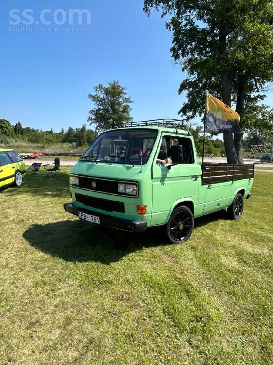 Zaļš Volkswagen Transporter 1987 Rīga, ar dzinēja tilpumu 1.90 L un nobraukumu 43 tūkst. km par 14000 €, foto 2 vietnē AUTOMOTO.COM.LV