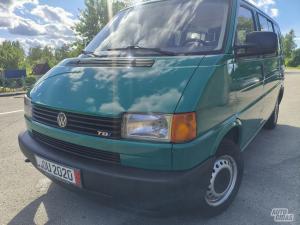 Zaļš Volkswagen Transporter 2000 Joniškis, ar dzinēja tilpumu 2.50 L un nobraukumu 302 tūkst. km par 3999 €, foto  vietnē AUTOMOTO.COM.LV