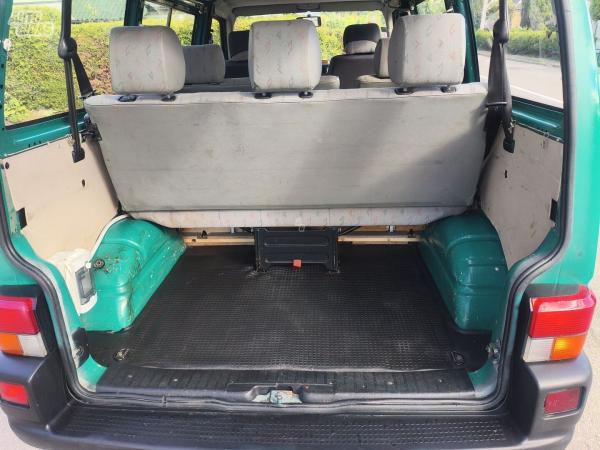 Zaļš Volkswagen Transporter 2000 Joniškis, ar dzinēja tilpumu 2.50 L un nobraukumu 302 tūkst. km par 3999 €, foto 10 vietnē AUTOMOTO.COM.LV