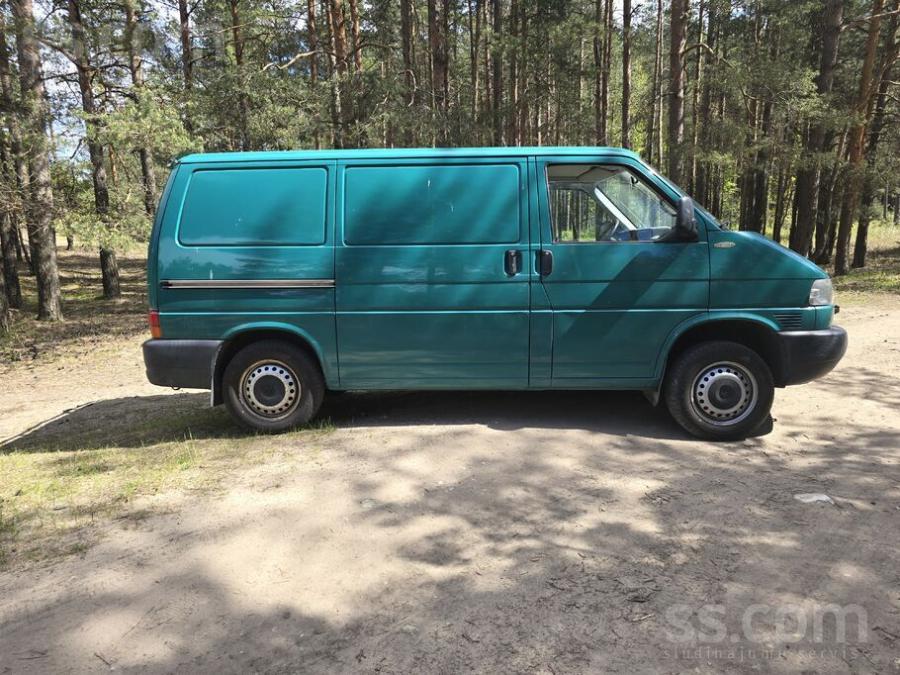 Zaļš Volkswagen Transporter 2003 Rīga, ar dzinēja tilpumu 2.50 L un nobraukumu 389 tūkst. km par 5300 €, foto 2 vietnē AUTOMOTO.COM.LV