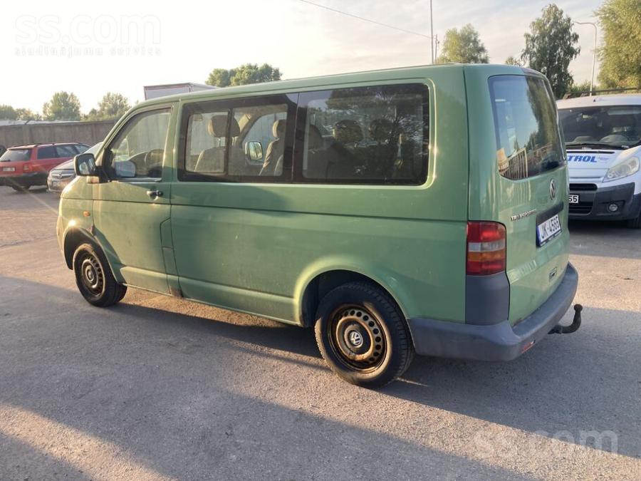 Zaļš Volkswagen Transporter 2005 Rīga, ar dzinēja tilpumu 1.90 L un nobraukumu 518 tūkst. km par 4500 €, foto 5 vietnē AUTOMOTO.COM.LV