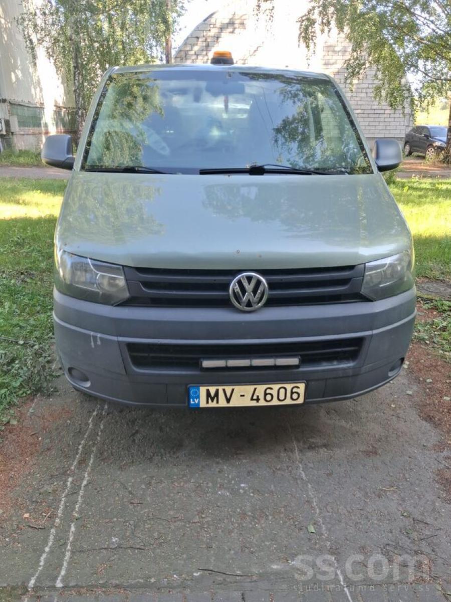 Zaļš Volkswagen Transporter 2010 Rīga, ar dzinēja tilpumu 2.00 L un nobraukumu 474 tūkst. km par 6100 €, foto 6 vietnē AUTOMOTO.COM.LV