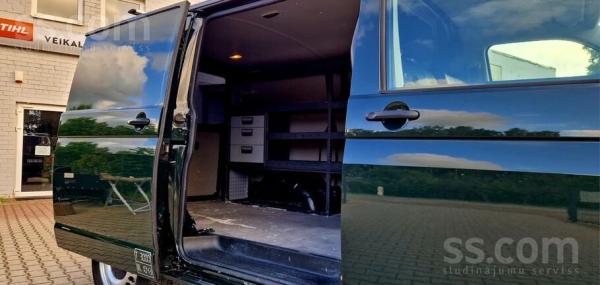 Zaļš Volkswagen Transporter 2016 Dobele, ar dzinēja tilpumu 2.00 L un nobraukumu 153 tūkst. km par 13310 €, foto 7 vietnē AUTOMOTO.COM.LV