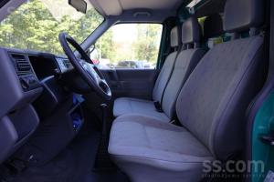 Zaļš Volkswagen Transporter 2003 Rīga, ar dzinēja tilpumu 2.50 L un nobraukumu 0 tūkst. km par 5695 €, foto 8 vietnē AUTOMOTO.COM.LV