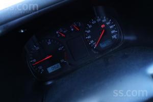 Zaļš Volkswagen Transporter 2003 Rīga, ar dzinēja tilpumu 2.50 L un nobraukumu 0 tūkst. km par 5695 €, foto 12 vietnē AUTOMOTO.COM.LV