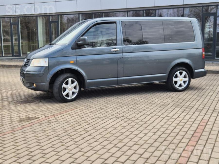 Zaļš Volkswagen Transporter 2004 Tukums, ar dzinēja tilpumu 2.50 L un nobraukumu 435 tūkst. km par 5395 €, foto 1 vietnē AUTOMOTO.COM.LV