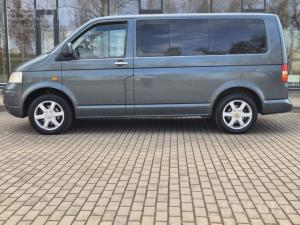 Zaļš Volkswagen Transporter 2004 Tukums, ar dzinēja tilpumu 2.50 L un nobraukumu 435 tūkst. km par 5395 €, foto 13 vietnē AUTOMOTO.COM.LV