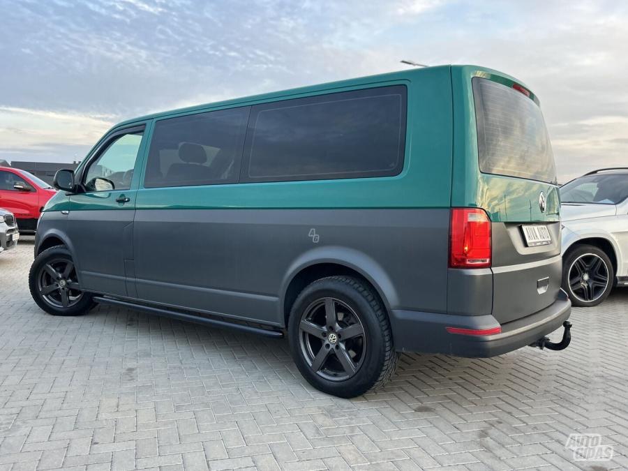 Green Volkswagen Transporter 2016 in Kaunas, with an engine capacity of 2.00 L and mileage of 443 thousand km for 14500 €, photo 17 on AUTOMOTO.COM.LV