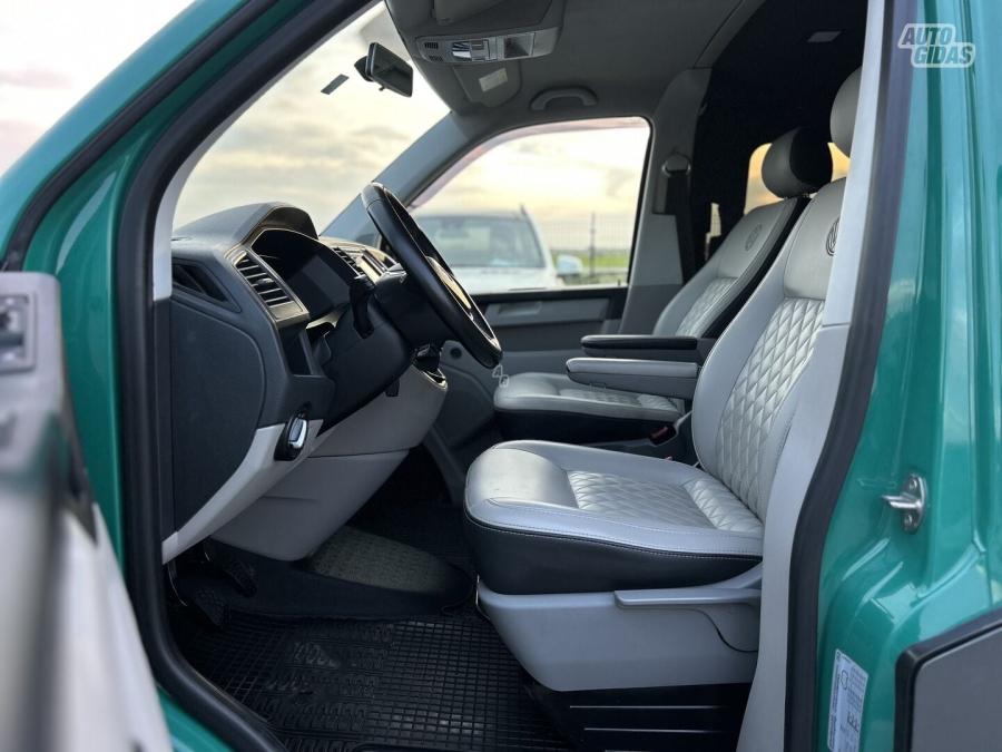 Green Volkswagen Transporter 2016 in Kaunas, with an engine capacity of 2.00 L and mileage of 443 thousand km for 14500 €, photo 19 on AUTOMOTO.COM.LV