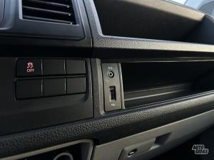 Green Volkswagen Transporter 2016 in Kaunas, with an engine capacity of 2.00 L and mileage of 443 thousand km for 14500 €, photo 27 on AUTOMOTO.COM.LV