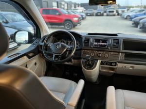 Green Volkswagen Transporter 2016 in Kaunas, with an engine capacity of 2.00 L and mileage of 443 thousand km for 14500 €, photo 31 on AUTOMOTO.COM.LV