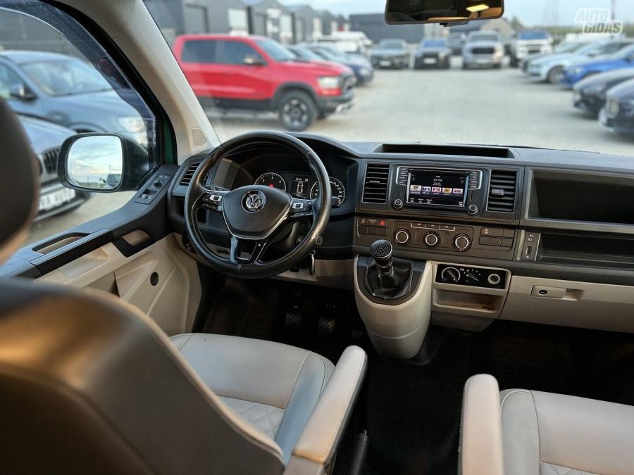 Green Volkswagen Transporter 2016 in Kaunas, with an engine capacity of 2.00 L and mileage of 443 thousand km for 14500 €, photo 31 on AUTOMOTO.COM.LV