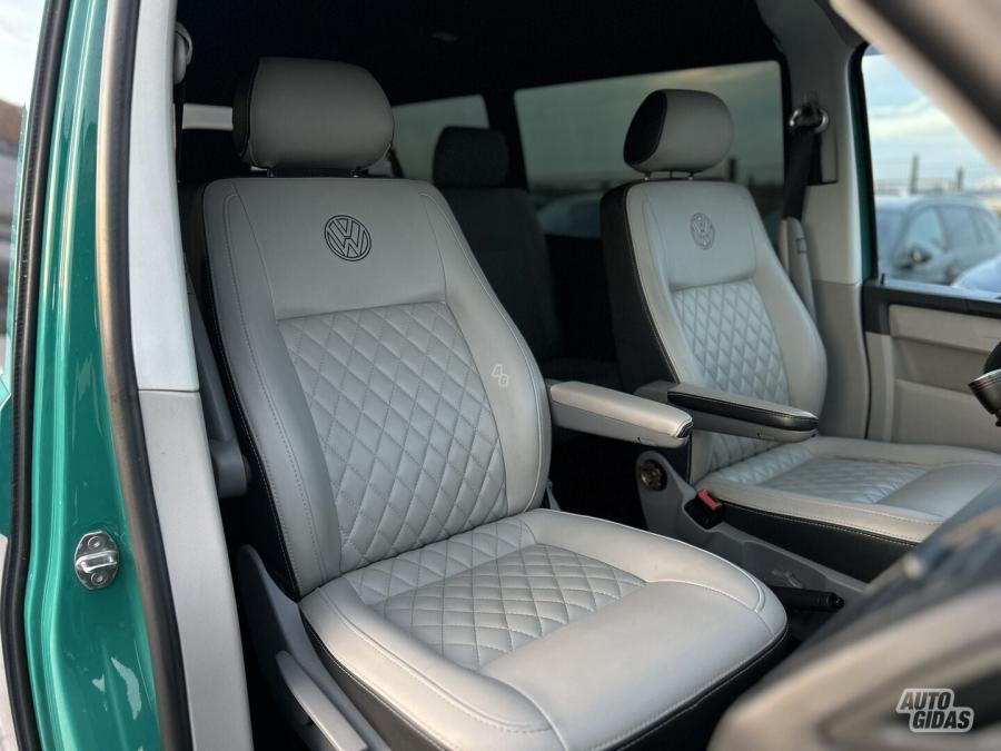Green Volkswagen Transporter 2016 in Kaunas, with an engine capacity of 2.00 L and mileage of 443 thousand km for 14500 €, photo 36 on AUTOMOTO.COM.LV