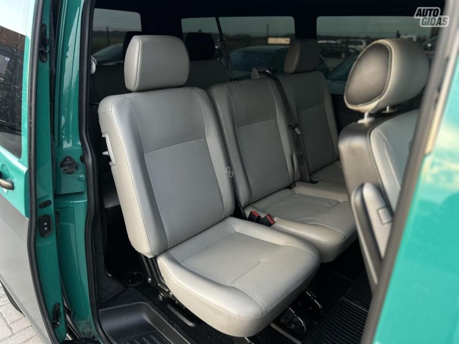 Green Volkswagen Transporter 2016 in Kaunas, with an engine capacity of 2.00 L and mileage of 443 thousand km for 14500 €, photo 38 on AUTOMOTO.COM.LV