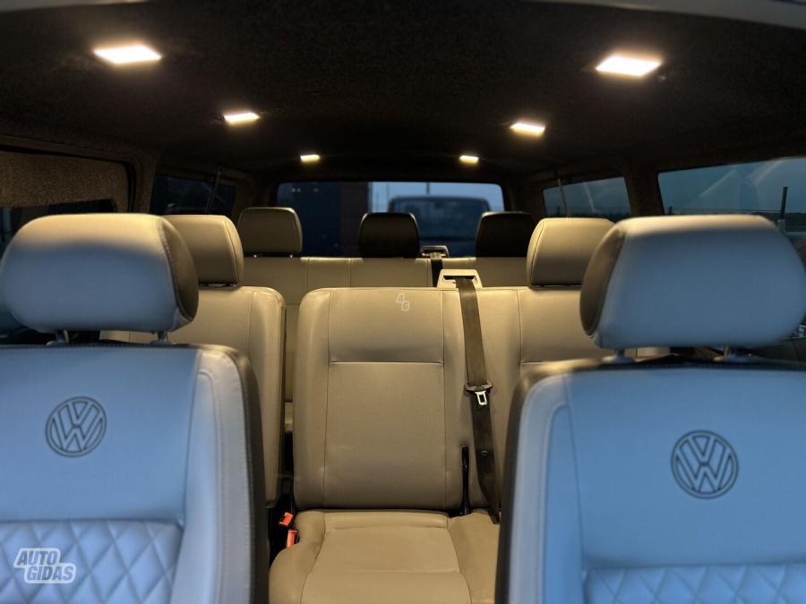 Green Volkswagen Transporter 2016 in Kaunas, with an engine capacity of 2.00 L and mileage of 443 thousand km for 14500 €, photo 42 on AUTOMOTO.COM.LV