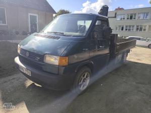 Zaļš Volkswagen Transporter 1998 Kauņa, ar dzinēja tilpumu 2.50 L un nobraukumu 420 tūkst. km par 2550 €, foto  vietnē AUTOMOTO.COM.LV