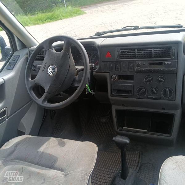 Pelēks Volkswagen Transporter 2002 Viļņa, ar dzinēja tilpumu 2.50 L un nobraukumu 260 tūkst. km par 3200 €, foto 7 vietnē AUTOMOTO.COM.LV