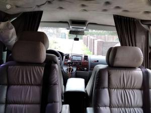 Серый Фольксваген Transporter 2004 в Каунас, объемом двигателя 2.50 л и пробегом 336 тыс. км за 7700 €, фото 10 на AUTOMOTO.COM.LV