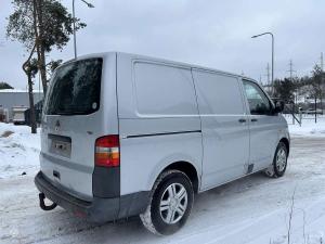 Pelēks Volkswagen Transporter 2005 Viļņa, ar dzinēja tilpumu 2.50 L un nobraukumu 269 tūkst. km par 3600 €, foto 6 vietnē AUTOMOTO.COM.LV