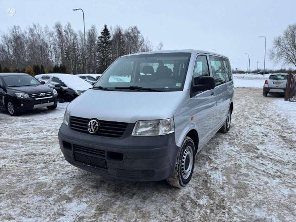 Pelēks Volkswagen Transporter 2006 Jurbarkas, ar dzinēja tilpumu 1.90 L un nobraukumu 218 tūkst. km par 5650 €, foto 2 vietnē AUTOMOTO.COM.LV