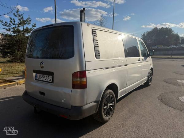 Pelēks Volkswagen Transporter 2007 Viļņa, ar dzinēja tilpumu 1.90 L un nobraukumu 400 tūkst. km par 3000 €, foto 4 vietnē AUTOMOTO.COM.LV