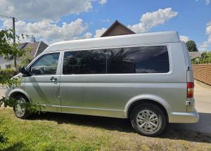 Pelēks Volkswagen Transporter 2007 Biržai, ar dzinēja tilpumu 2.46 L un nobraukumu 252 tūkst. km par 7900 €, foto 5 vietnē AUTOMOTO.COM.LV