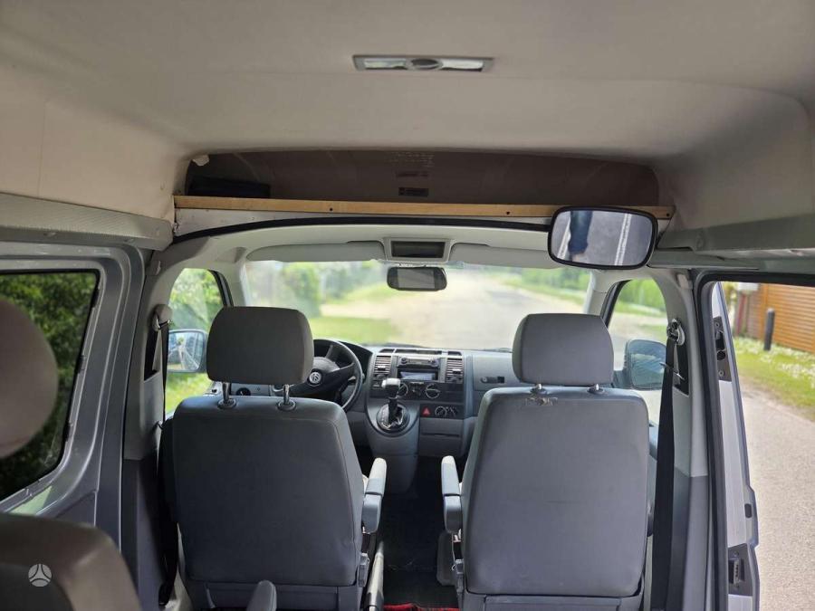 Pelēks Volkswagen Transporter 2007 Biržai, ar dzinēja tilpumu 2.46 L un nobraukumu 252 tūkst. km par 7900 €, foto 12 vietnē AUTOMOTO.COM.LV