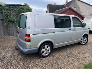 Grey Volkswagen Transporter 2007 in Kaunas, with an engine capacity of 1.90 L and mileage of 196 thousand km for 4500 €, photo 7 on AUTOMOTO.COM.LV