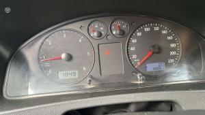 Grey Volkswagen Transporter 2007 in Kaunas, with an engine capacity of 1.90 L and mileage of 196 thousand km for 4500 €, photo 10 on AUTOMOTO.COM.LV