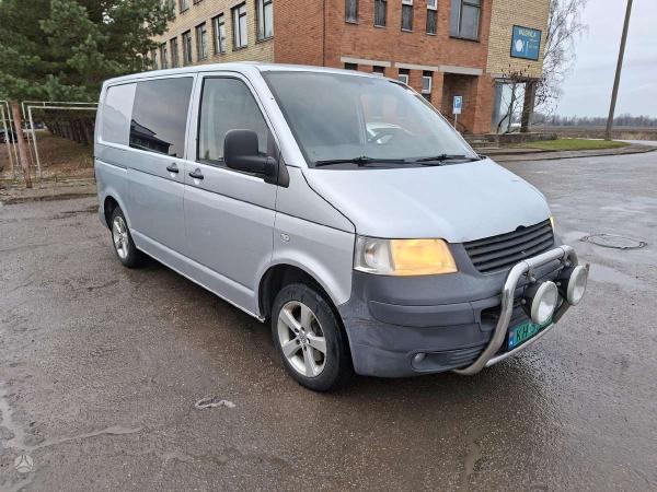 Grey Volkswagen Transporter 2008 in Panevezys, with an engine capacity of 2.46 L and mileage of 320 thousand km for 4400 €, photo 1 on AUTOMOTO.COM.LV