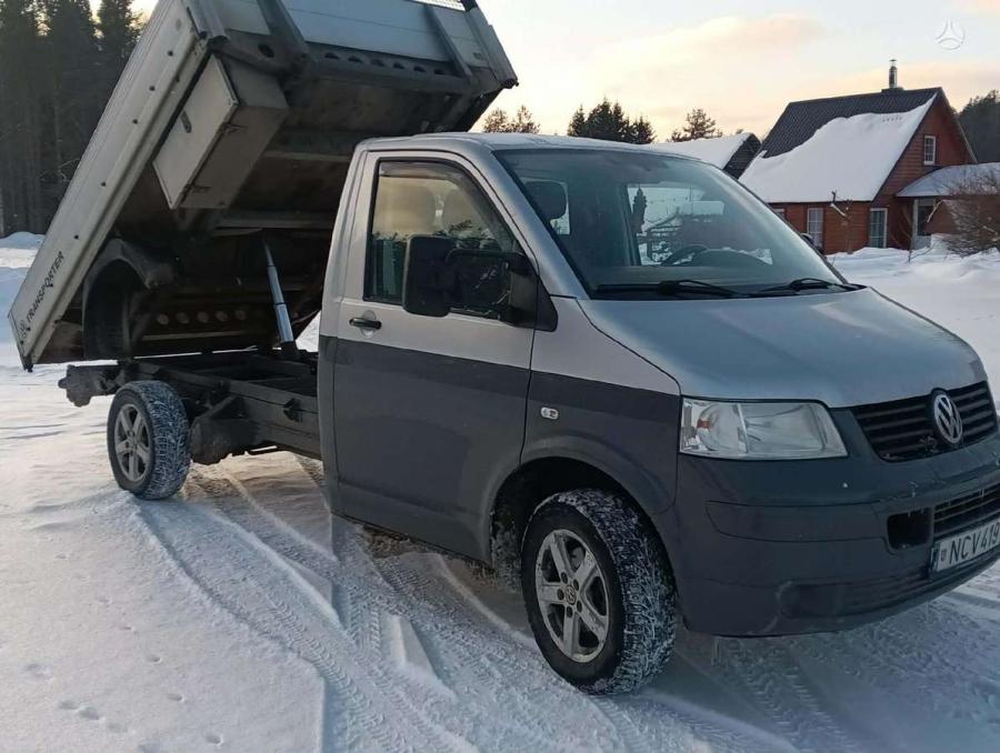 Pelēks Volkswagen Transporter 2008 Viļņa, ar dzinēja tilpumu 2.46 L un nobraukumu 282 tūkst. km par 7500 €, foto 5 vietnē AUTOMOTO.COM.LV