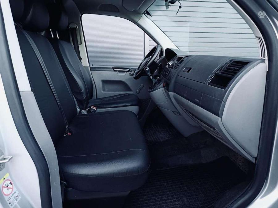 Grey Volkswagen Transporter 2008 in Utena, with an engine capacity of 1.90 L and mileage of 187 thousand km for 5950 €, photo 27 on AUTOMOTO.COM.LV