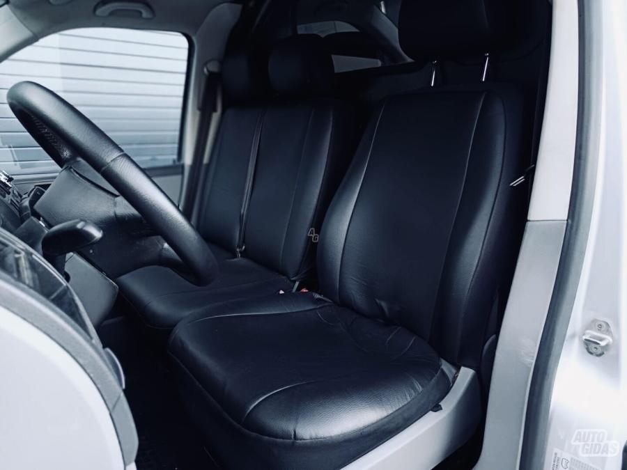 Pelēks Volkswagen Transporter 2008 Utena, ar dzinēja tilpumu 1.90 L un nobraukumu 187 tūkst. km par 5950 €, foto 3 vietnē AUTOMOTO.COM.LV